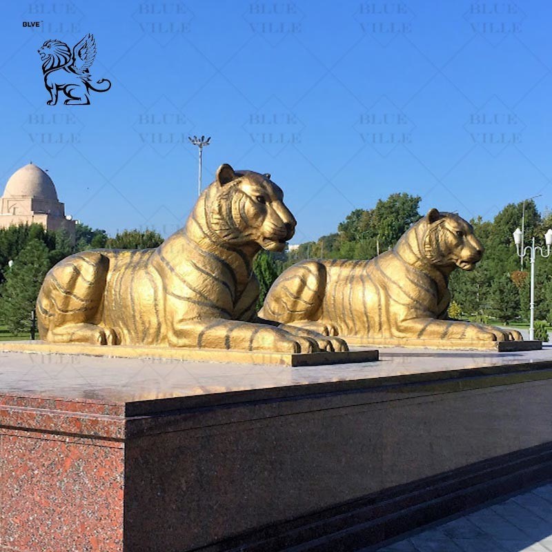 Bronze Lying Tiger Statues Metal Crafts Life Size Animal Sculpture Art ...